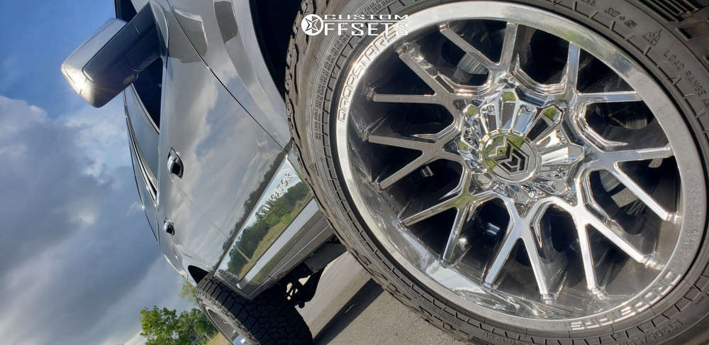 2007 Lincoln Navigator with 20x12 -44 Dropstars 654v and 305/55R20 ...