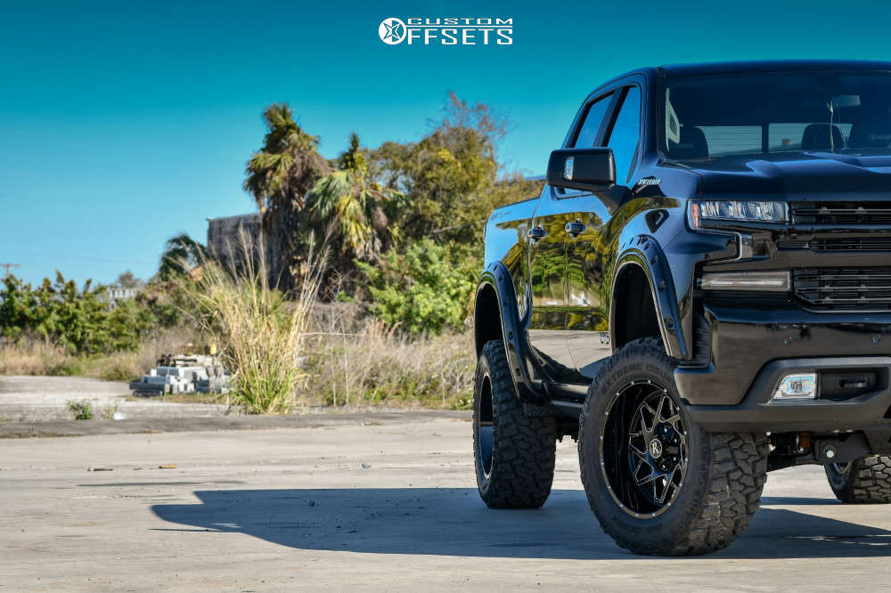 2019 Chevrolet Silverado 1500 with 20x10 -40 Remington Caliber and 35/ ...