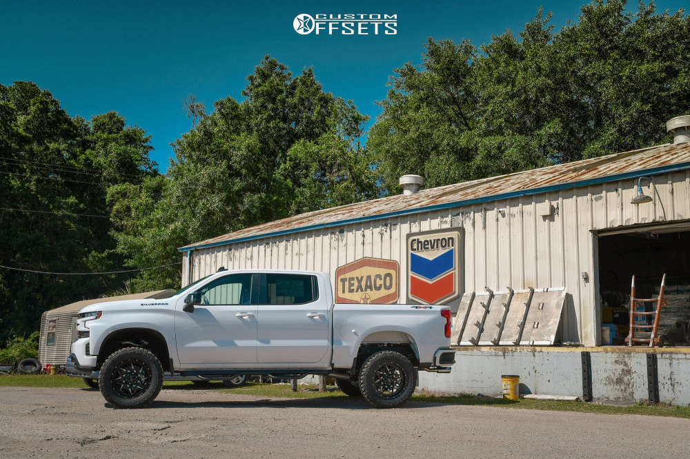 2019 Chevrolet Silverado 1500 with 20x9 -10 HD Caliber and 35/12.5R20 ...