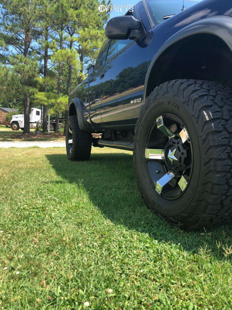 2002 Chevrolet S10 with 17x9 -12 XD Xd811 and 33/12.5R17 BFGoodrich All ...
