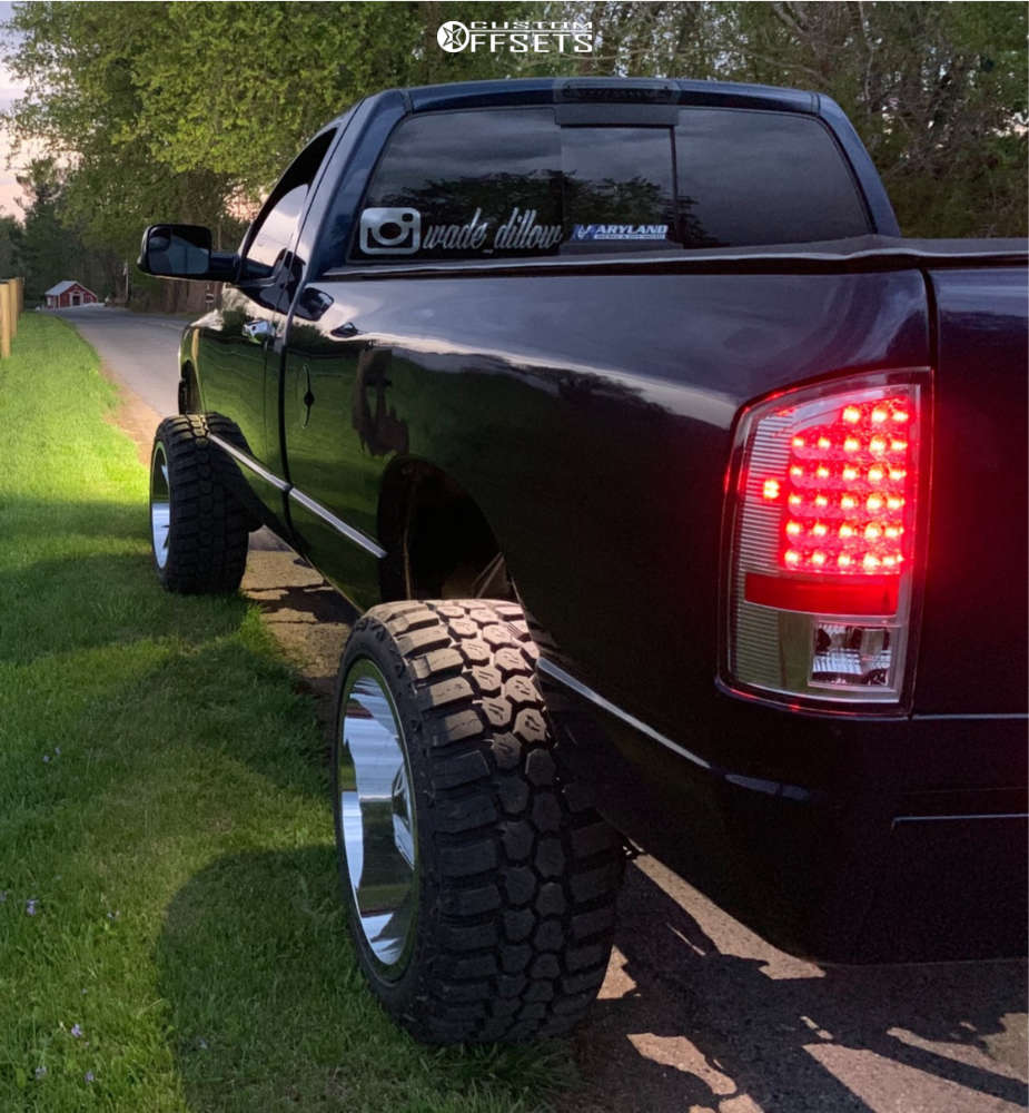 2003 Dodge Ram 2500 with 22x12 -44 RBP 74r and 33/12.5R22 RBP Repulsor ...