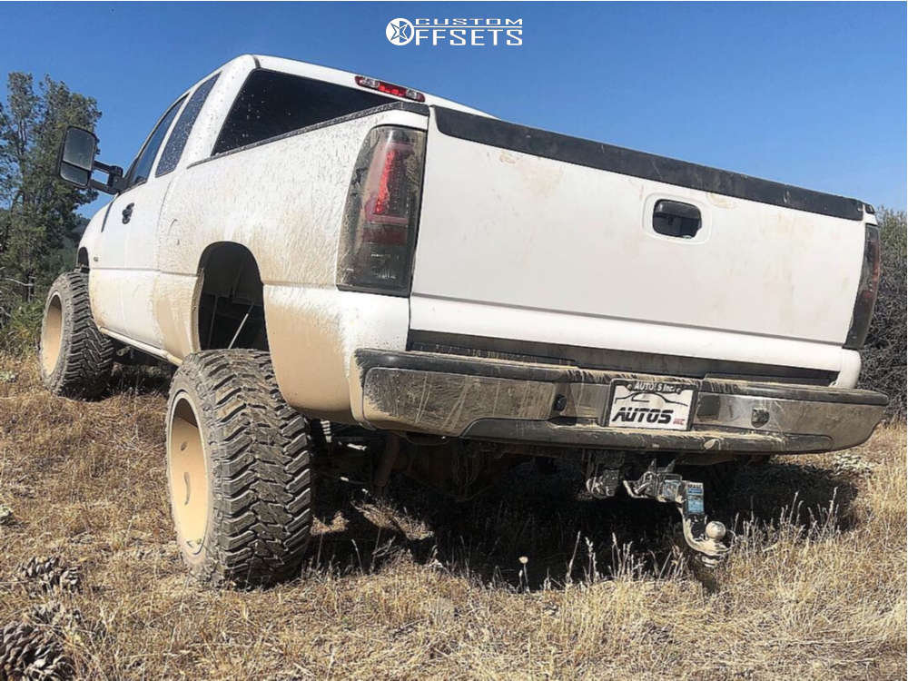 2002 Chevrolet Silverado 2500 HD with 20x12 -44 Hostile Blaze and 33/12 ...