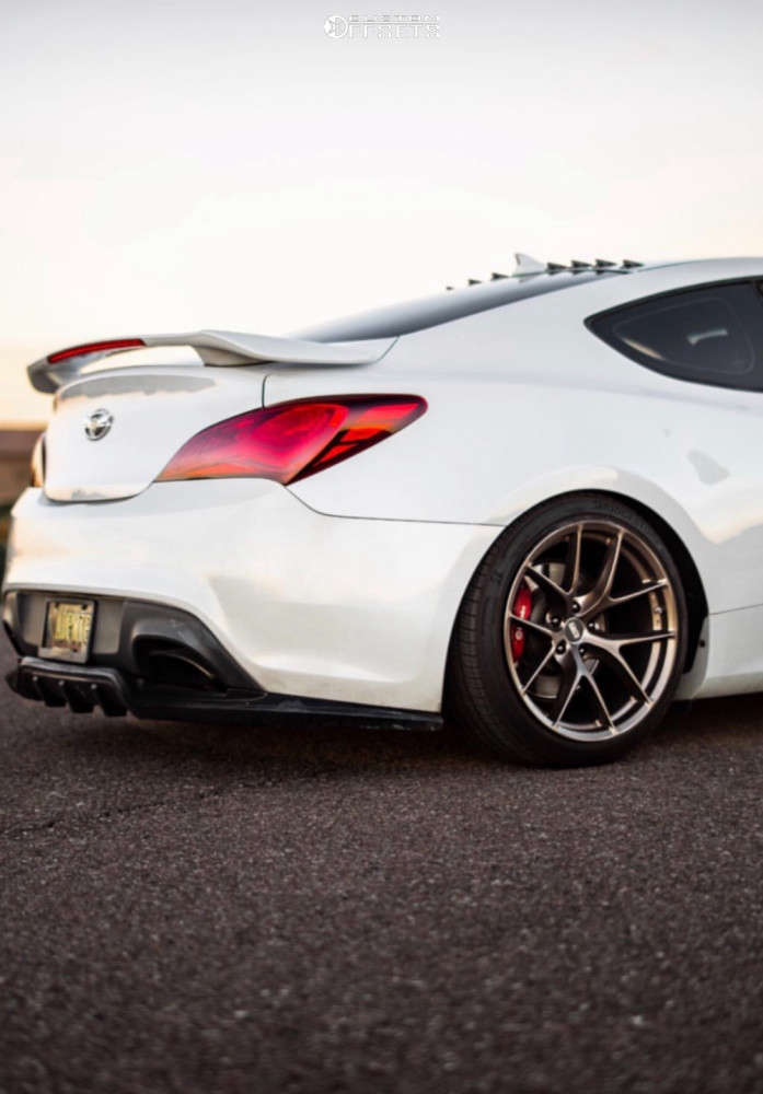 2013 Hyundai Genesis Coupe with 19x9.5 22 ESR Rf2 and 245/35R19 ...