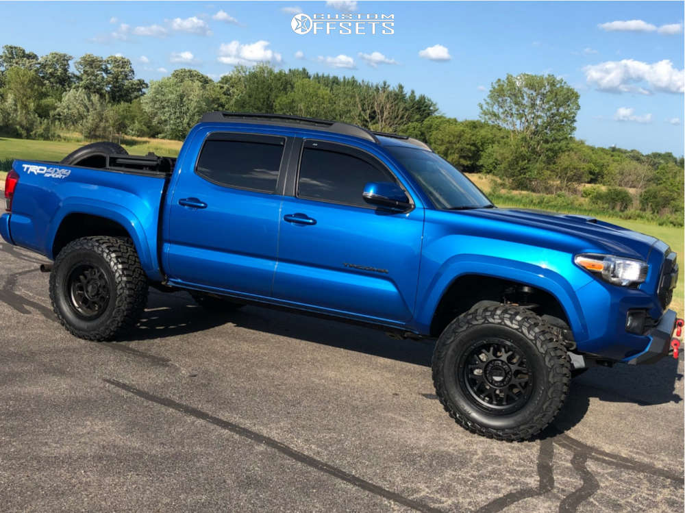 2016 Toyota Tacoma with 17x9 -12 XD Xd135 and 285/70R17 BFGoodrich Mud ...