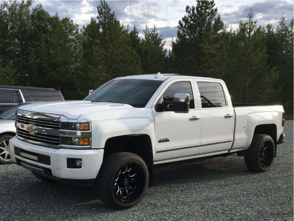 2015 Chevrolet Silverado 3500 HD with 22x12 -44 Hostile Rage and 33/12 ...