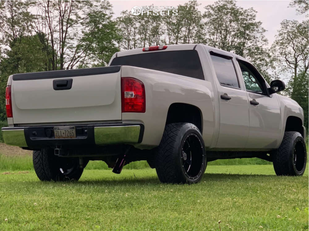 2007 Chevrolet Silverado 1500 with 20x12 -44 DWG Offroad Dw15 and 305 ...
