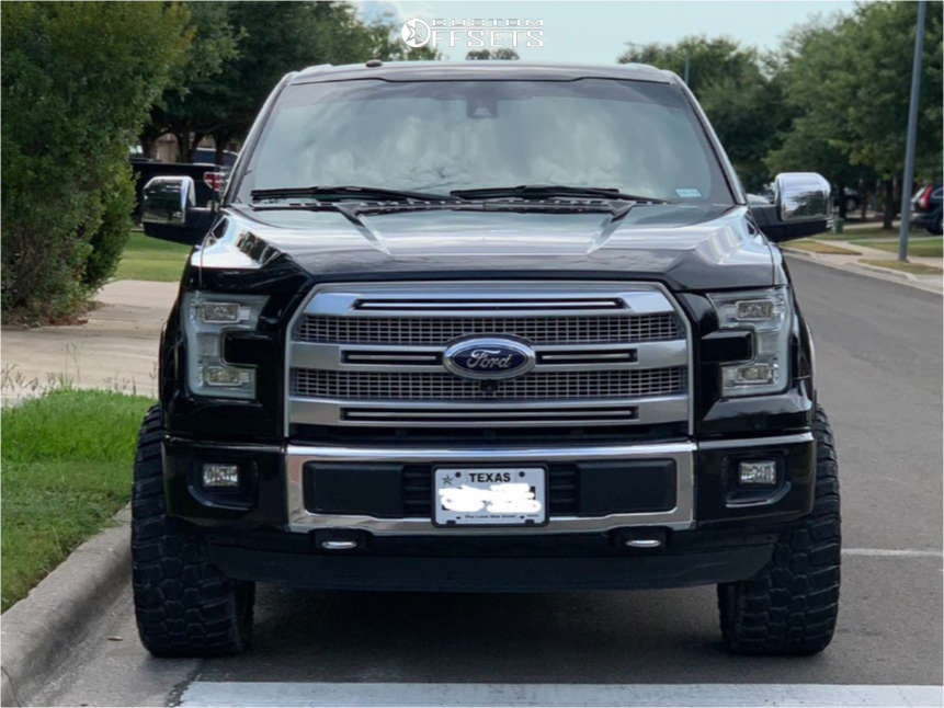 2015 Ford F-150 with 22x10.5 -32 Sota AWOL and 33/12.5R22 RBP Repulsor ...