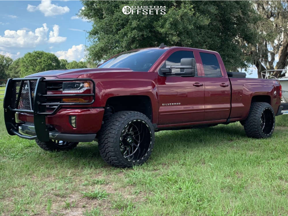 2016 Chevrolet Silverado 1500 with 22x14 -76 TIS 544BM and 33/14.5R22 Fury Offroad Country ...