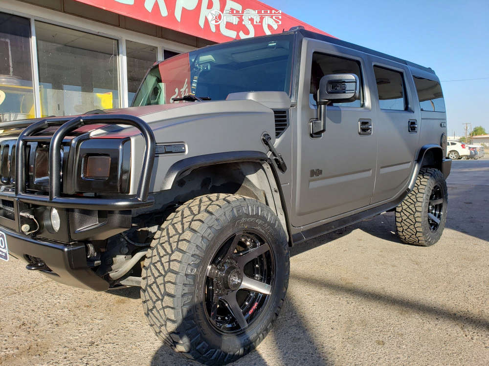 2008 Hummer H2 with 20x10 -24 4Play 4p60 and 35/12.5R20 Nitto Ridge ...