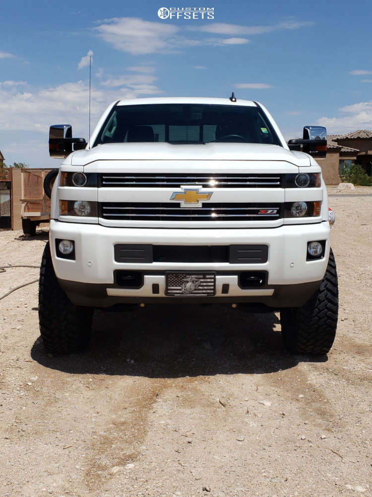 2016 Chevrolet Silverado 3500 HD with 20x12 -44 Moto Metal Mo984 and 37 ...
