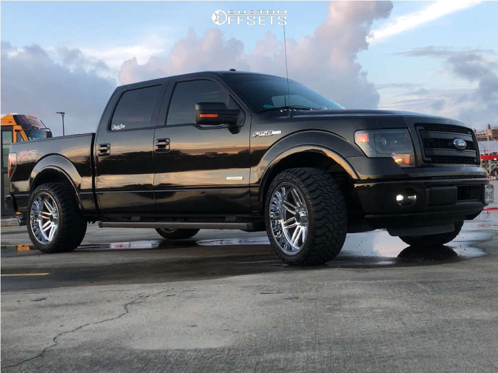 2014 Ford F-150 with 22x12 -44 Xtreme Force Xf5 and 33/12.5R22 Mark Ma ...