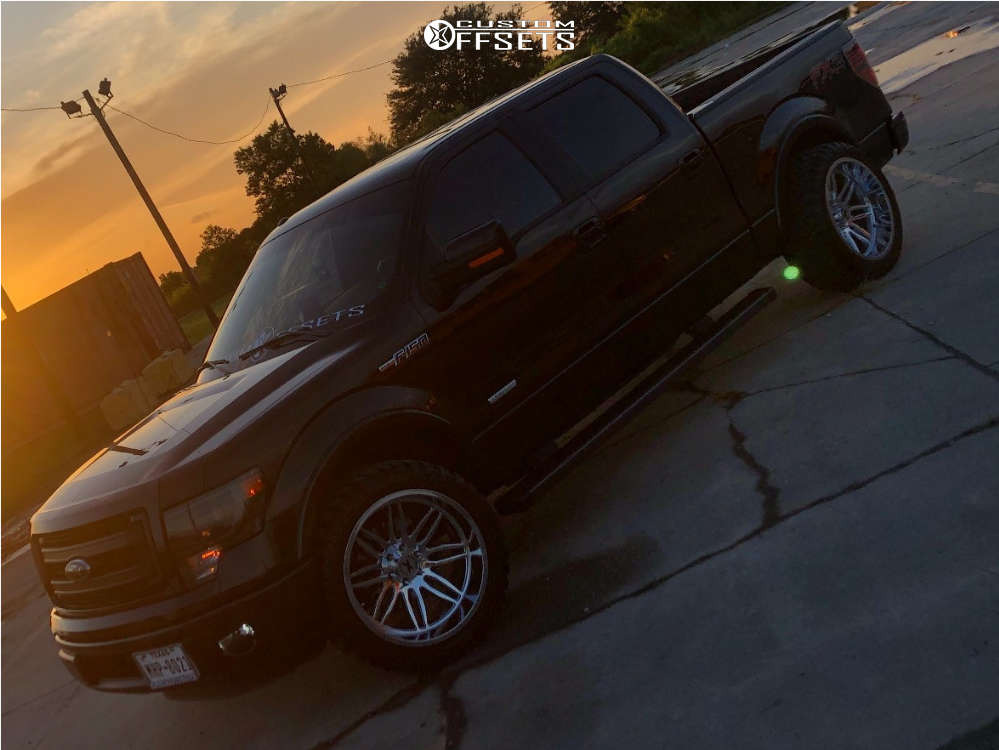 2014 Ford F-150 with 22x12 -44 Xtreme Force Xf5 and 33/12.5R22 Mark Ma ...