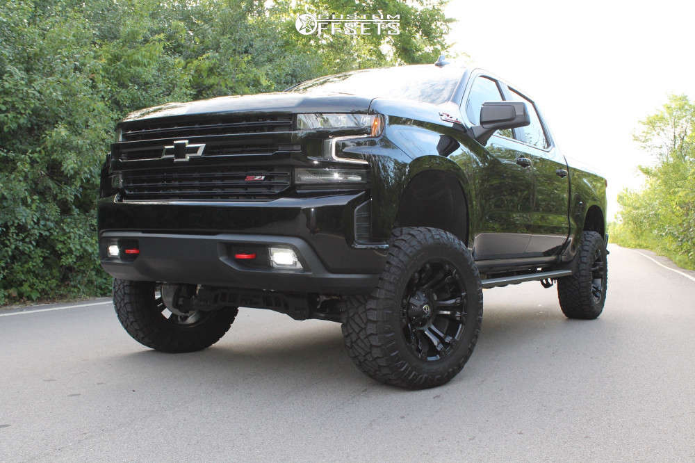 2019 Chevrolet Silverado 1500 with 20x10 -18 Fuel Vapor and 35/12.5R20 ...