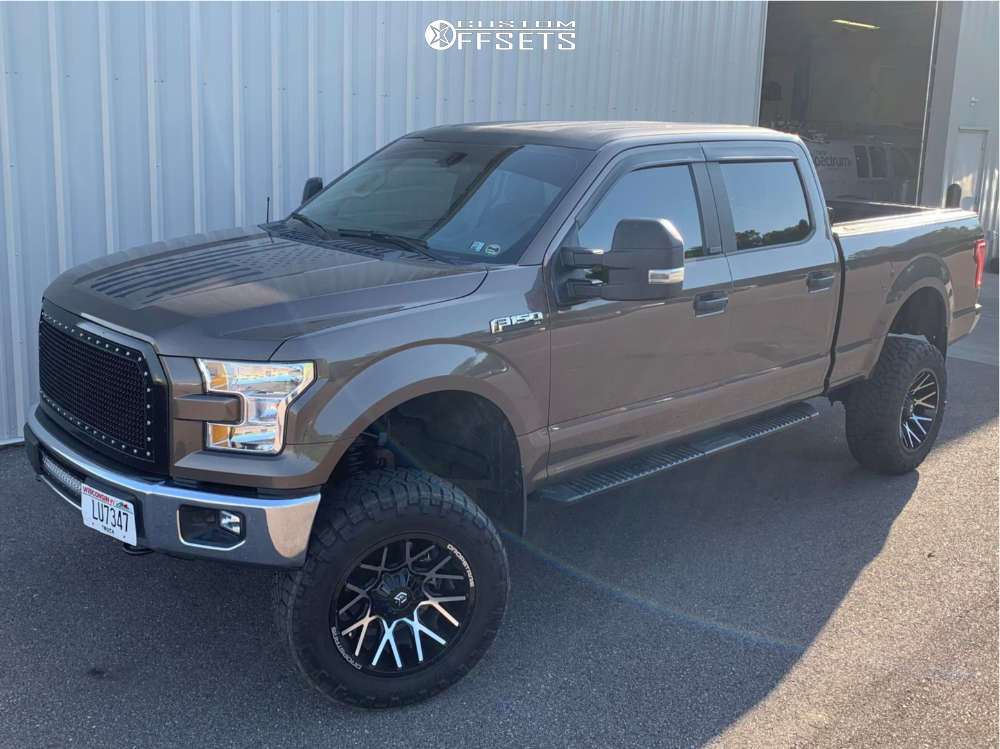 2016 Ford F-150 with 20x10 -25 Dropstars 654mb and 35/11.5R20 Nitto ...