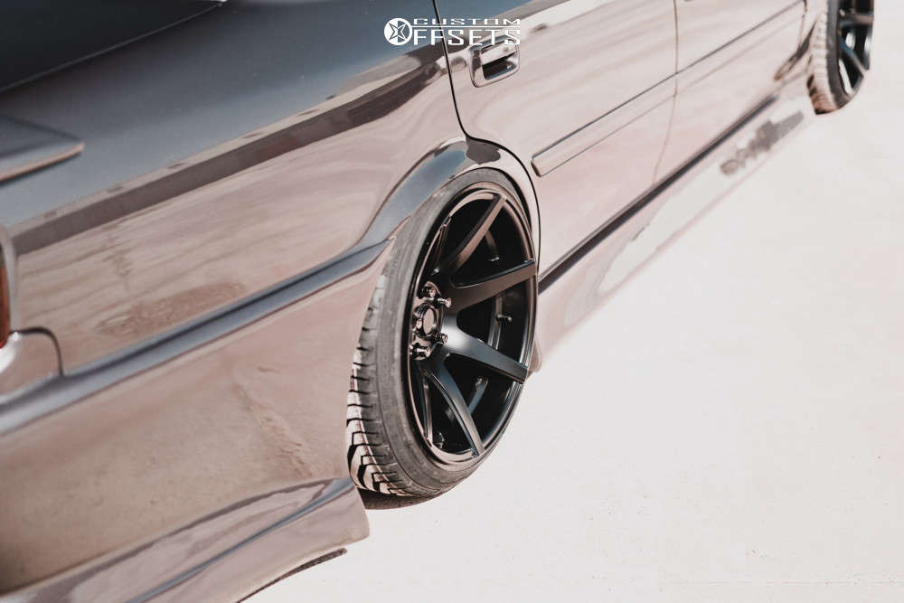 1997 Toyota Chaser with 18x9.5 15 7Twenty Style 55 and 225/35R18 ...