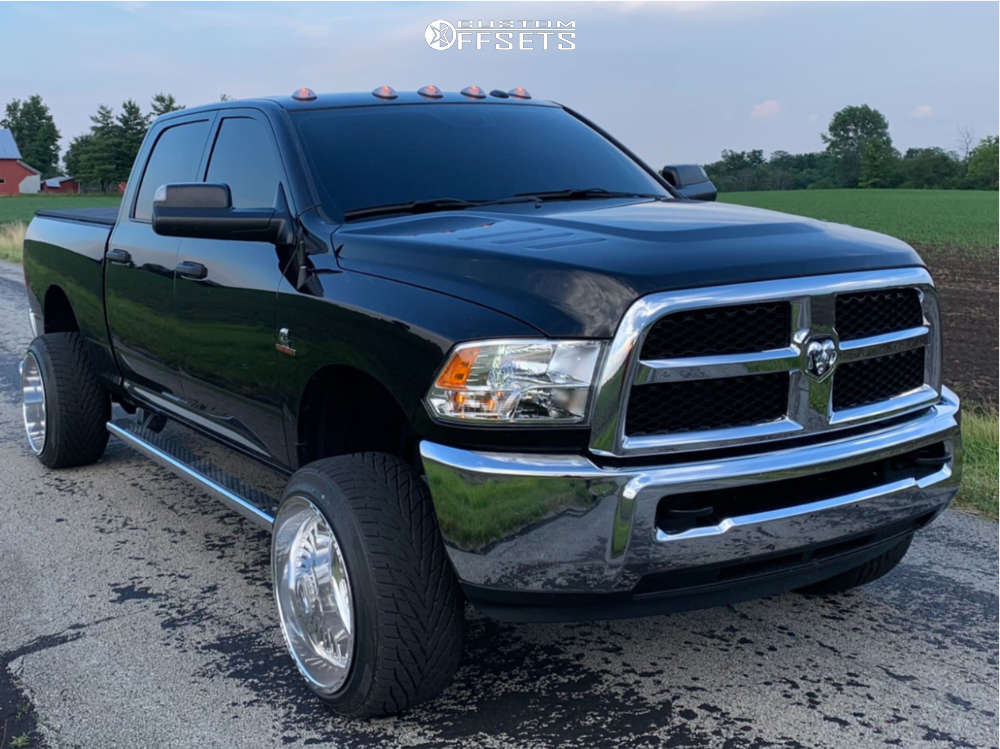 2017 Ram 2500 with 22x14 -76 Fuel Forged FF30 and 305/40R22 Toyo Tires ...