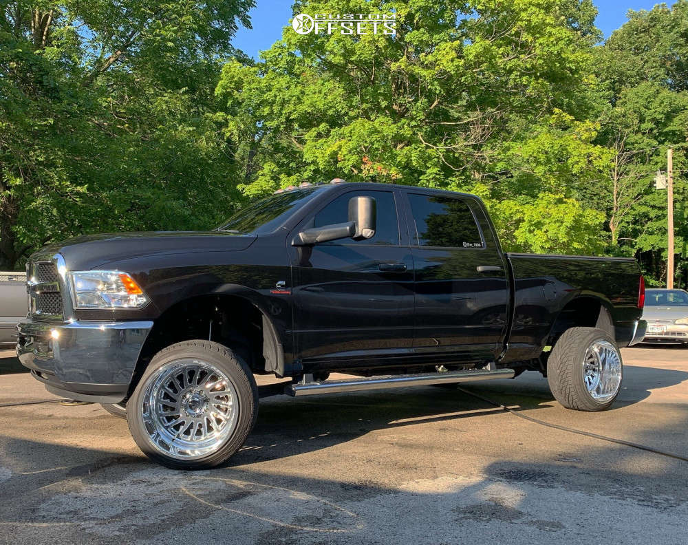 2017 Ram 2500 with 22x14 -76 Fuel Forged FF30 and 305/40R22 Toyo Tires ...