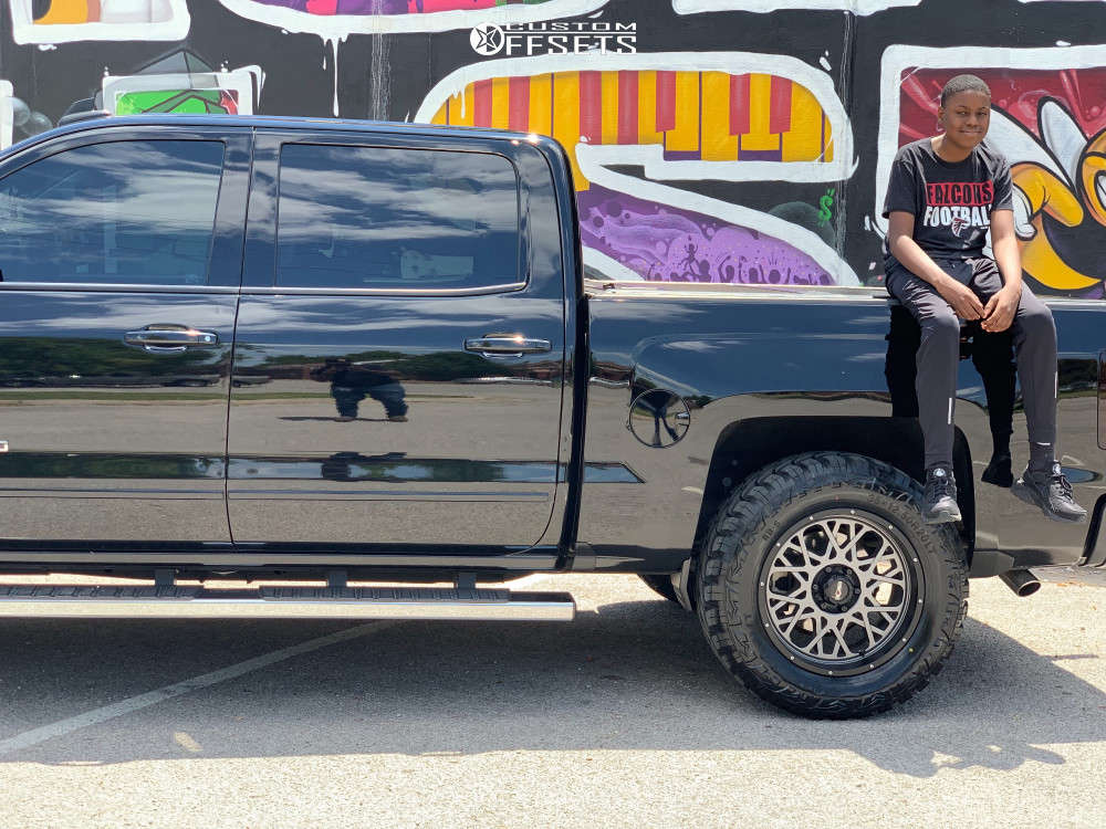 2018 Chevrolet Silverado 1500 with 20x9 10 Vision Rocker and 35/12.5R20 ...
