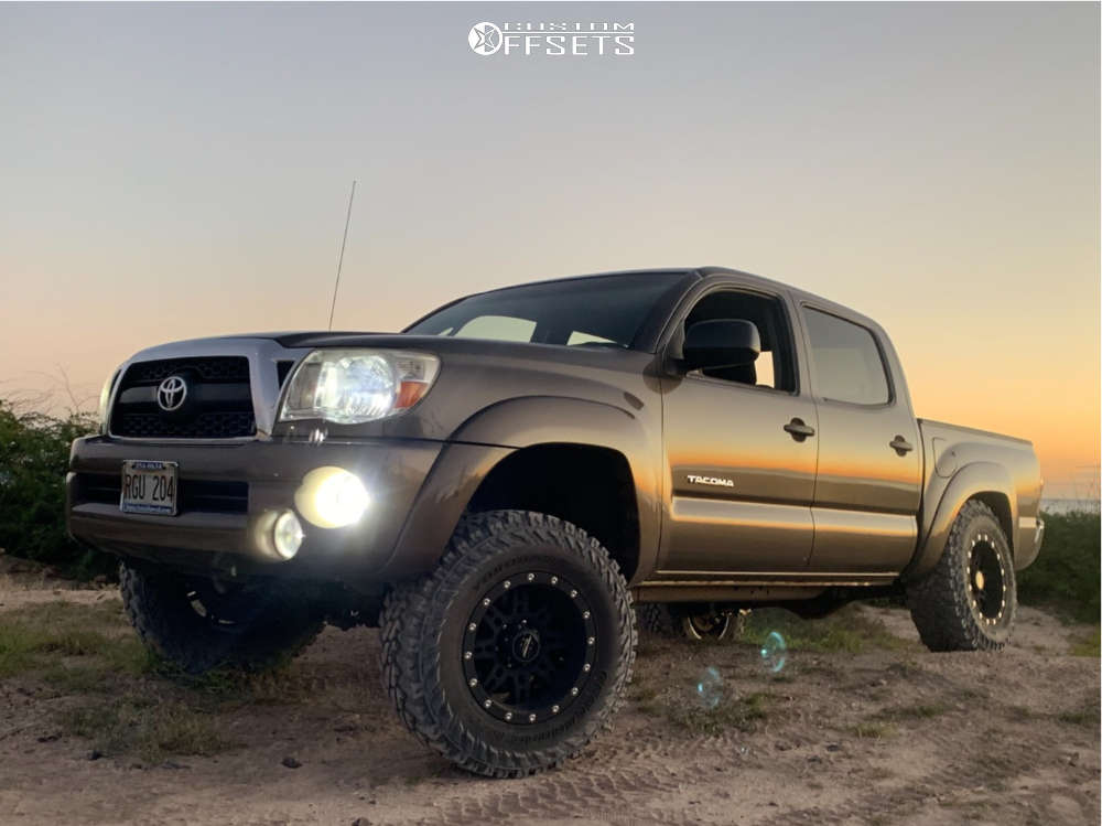 2011 Toyota Tacoma with 17x9 -6 Pro Comp Series 31 and 285/70R17 ...