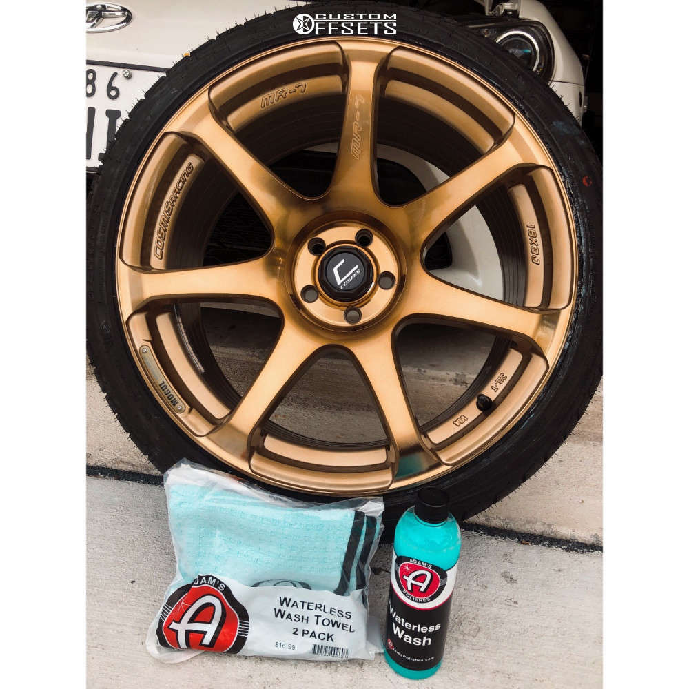 2017 Toyota 86 with 18x9 25 Cosmis Racing Mr7 and 225/40R18 Achilles ...