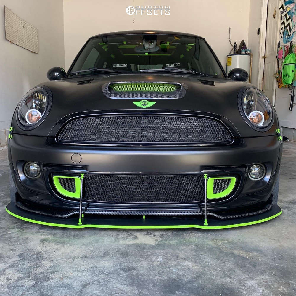 2013 Mini Cooper with 18x7 40 OZ Racing Ultraleggera and 205/40R18 ...