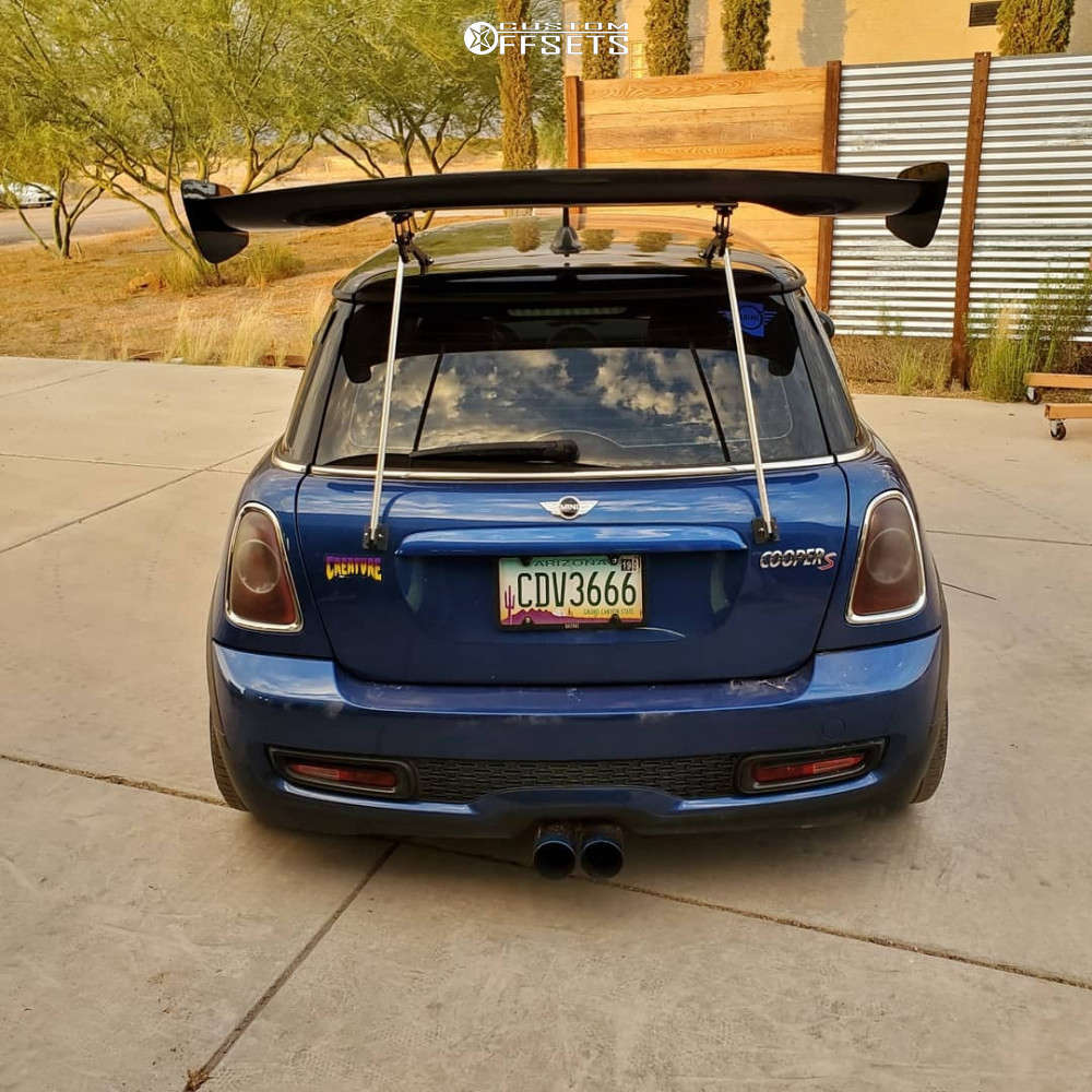 2013 Mini Cooper with 16x7 40 Drag Dr31 and 195/55R16 Bridgestone ...