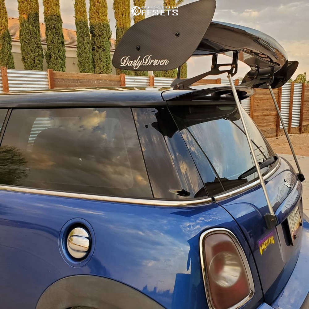 2013 Mini Cooper with 16x7 40 Drag Dr31 and 195/55R16 Bridgestone ...