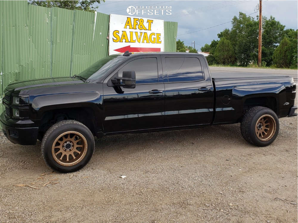 2015 Chevrolet Silverado 1500 with 20x12 -52 Method Mr605 and 305/50R20 ...