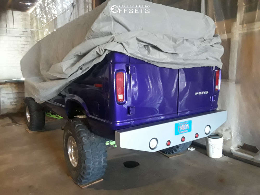 1976 Ford F-250 with 16.5x12 -40 Weld Racing Typhoon and 38/15.5R16.5 ...