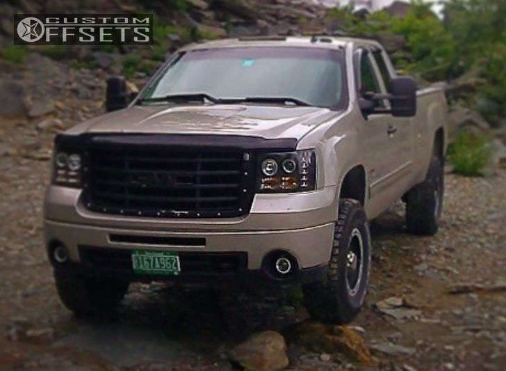 2008 GMC Sierra 2500 HD with 16x8 -5 Alloy Ion Type 133 and 285/75R16 ...