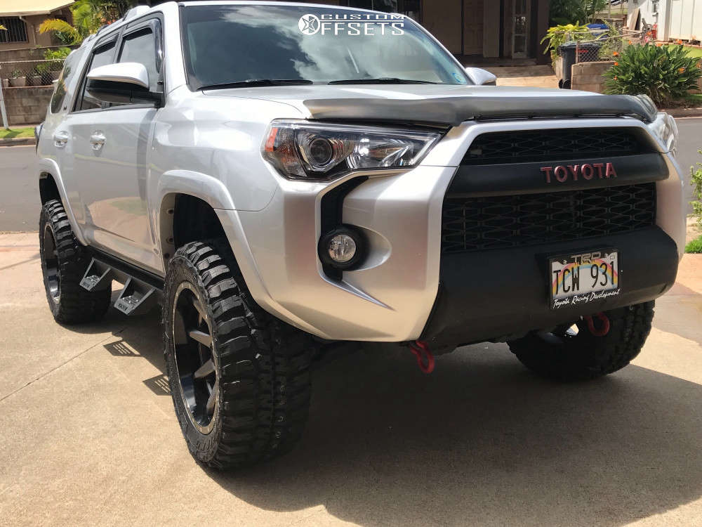 2017 Toyota 4Runner with 20x10 -19 Fuel Rampage and 33/12.5R20 Fuel Mud ...