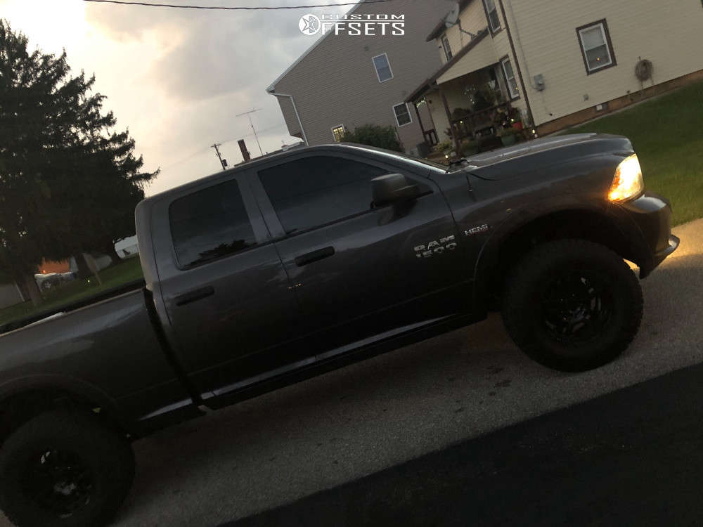 2017 Ram 1500 with 18x8 35 American Racing ATX Ax181 and 35/12.5R18 ...