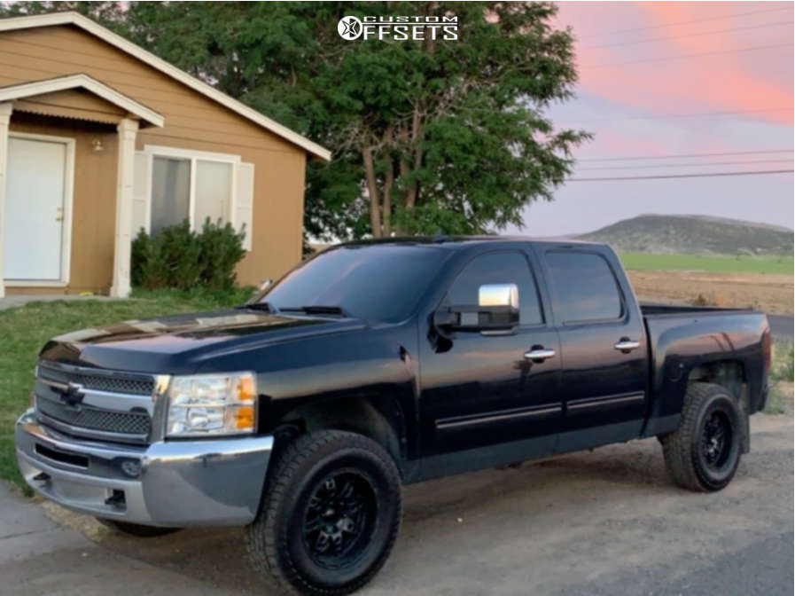 2012 Chevrolet Silverado 1500 with 18x9 0 XD Diesel and 33/11.5R18 Wild ...
