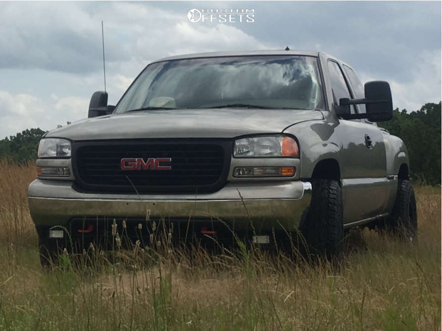 2002 GMC Sierra 1500 with 16x8 0 Raceline Injector and 285/75R16 ...