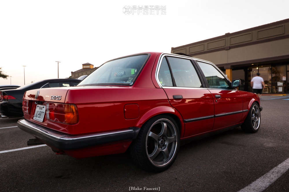 1987 BMW 325e Wheel Offset Nearly Flush Coilovers | 764782 | Custom Offsets