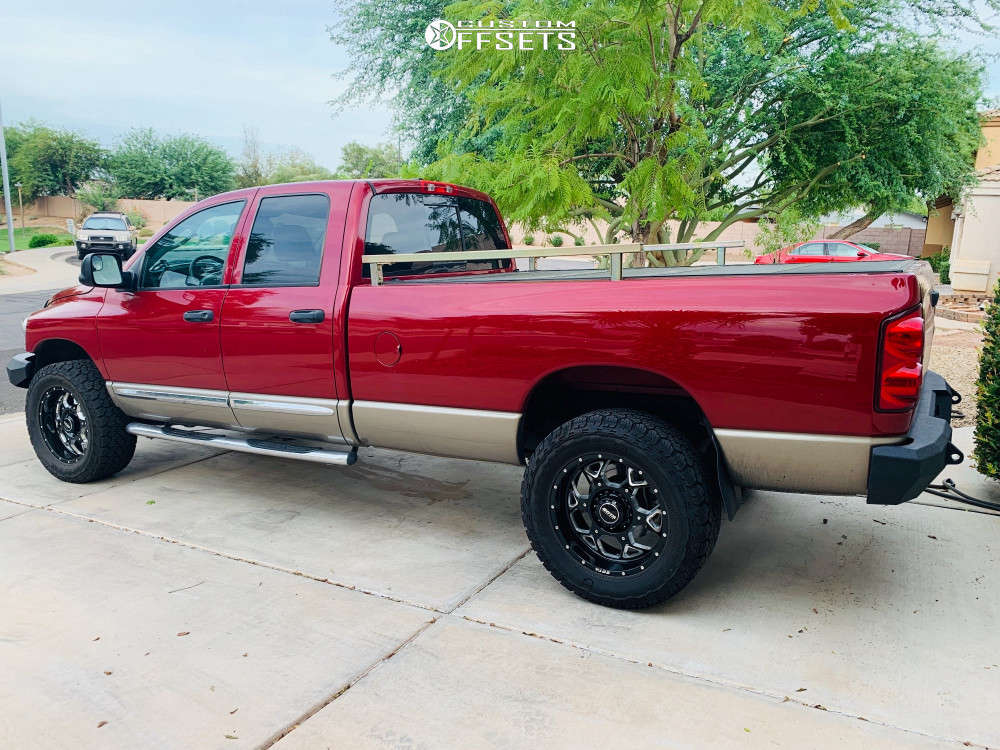 2009 Dodge Ram 3500 with 20x9 0 Sota Skul and 35/12.5R20 General ...