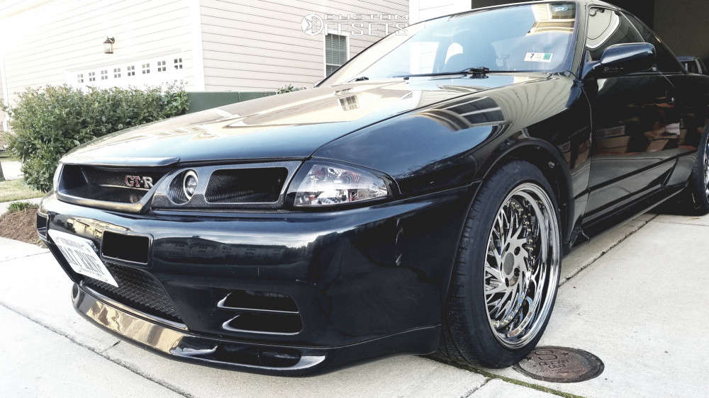 1992 Nissan Skyline R32 with 18x9.5 30 Aodhan Ds03 and 245/40R18 Kelly ...