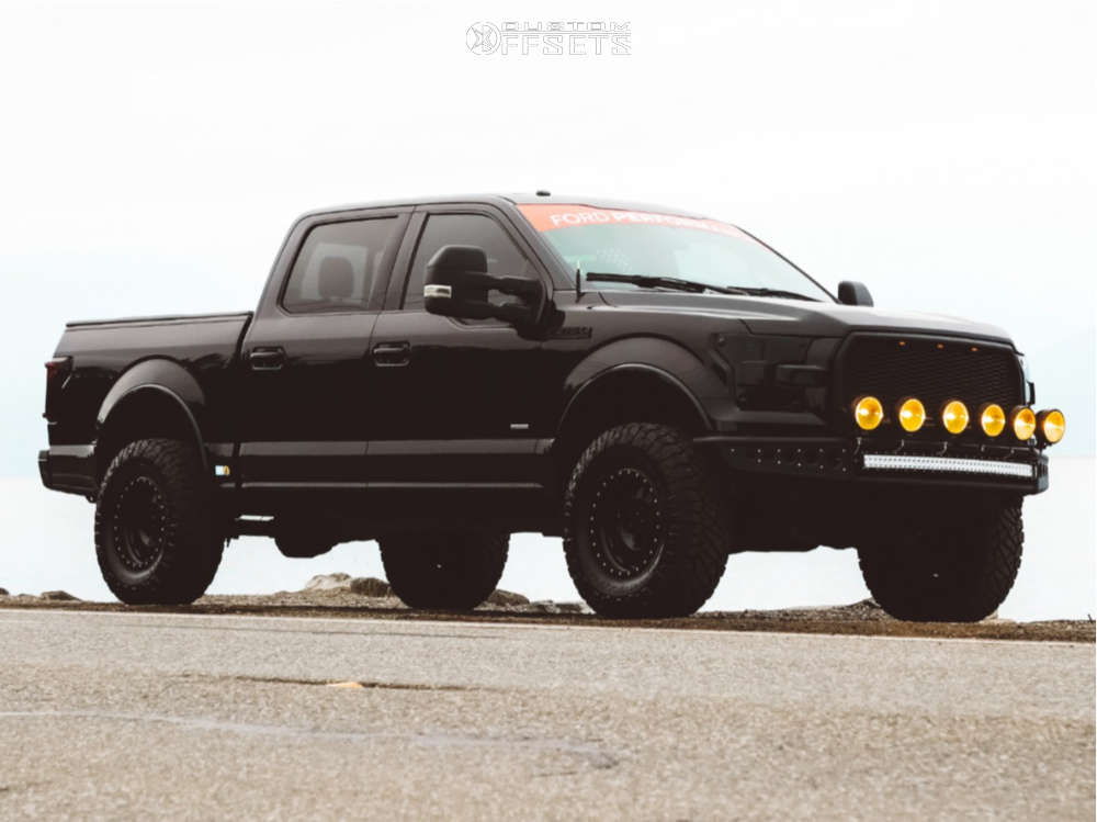 2016 Ford F-150 with 17x8.5 Method Double Standard and 305/70R17 Nitto ...