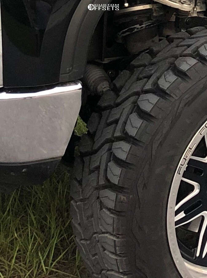 2019 GMC Sierra 1500 with 22x12 -51 Fuel Forged FF26 and 35/12.5R22 ...