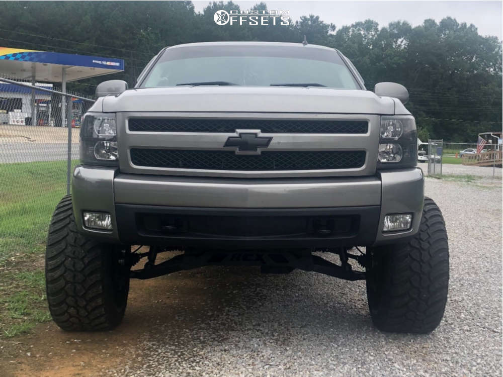 2008 Chevrolet Silverado 1500 with 24x14 -72 RBP Atomic and 35/13.5R24 ...
