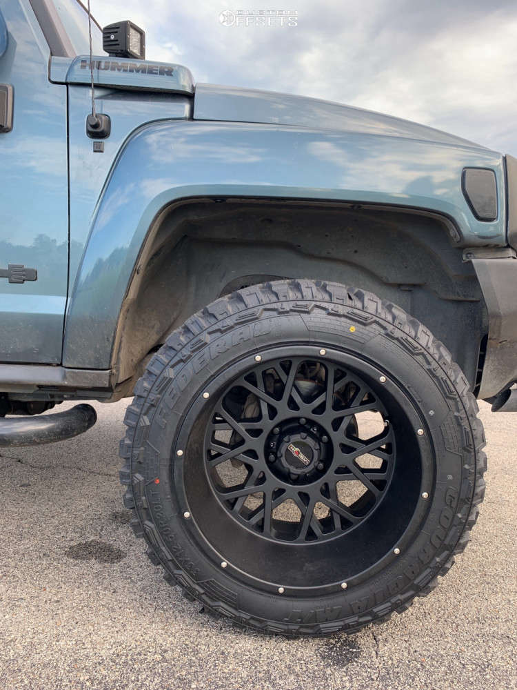 2007 Hummer H3 with 20x12 -51 Vision Rocker and 33/12.5R20 Federal ...