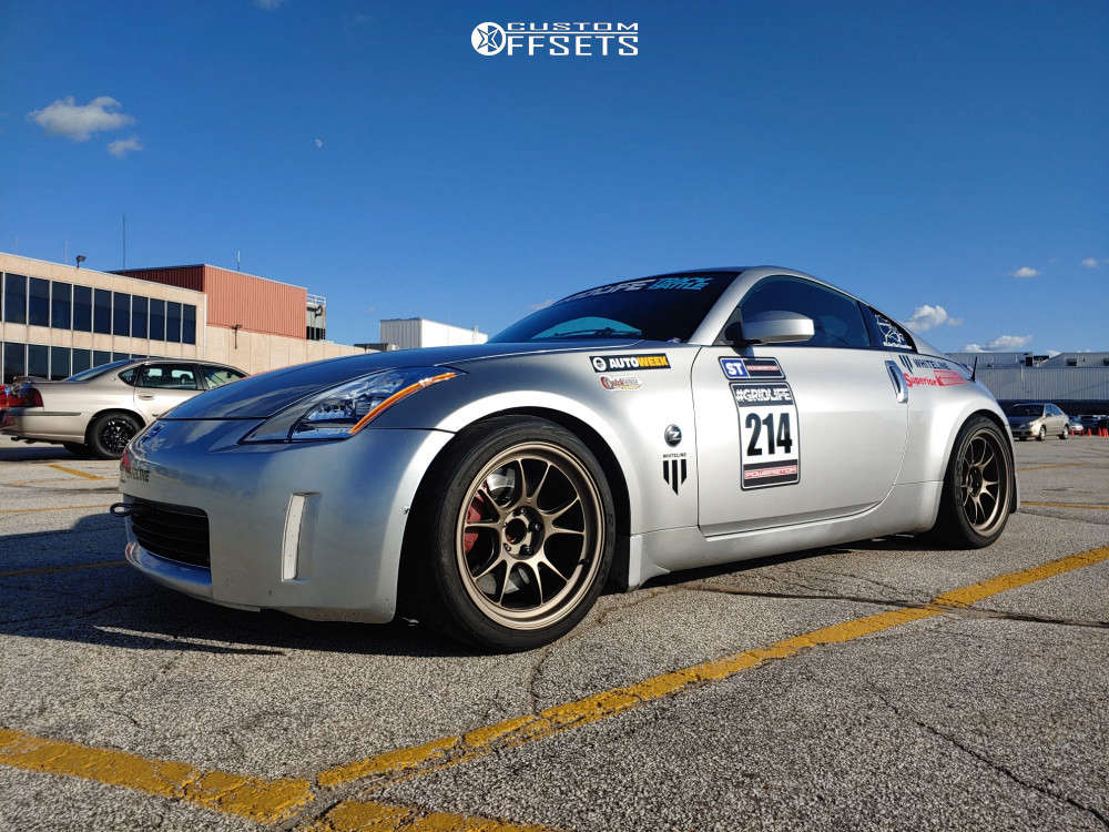 2003 Nissan 350Z with 18x10.5 15 Ambit Ff4 and 275/35R18 Federal 595 Rs ...