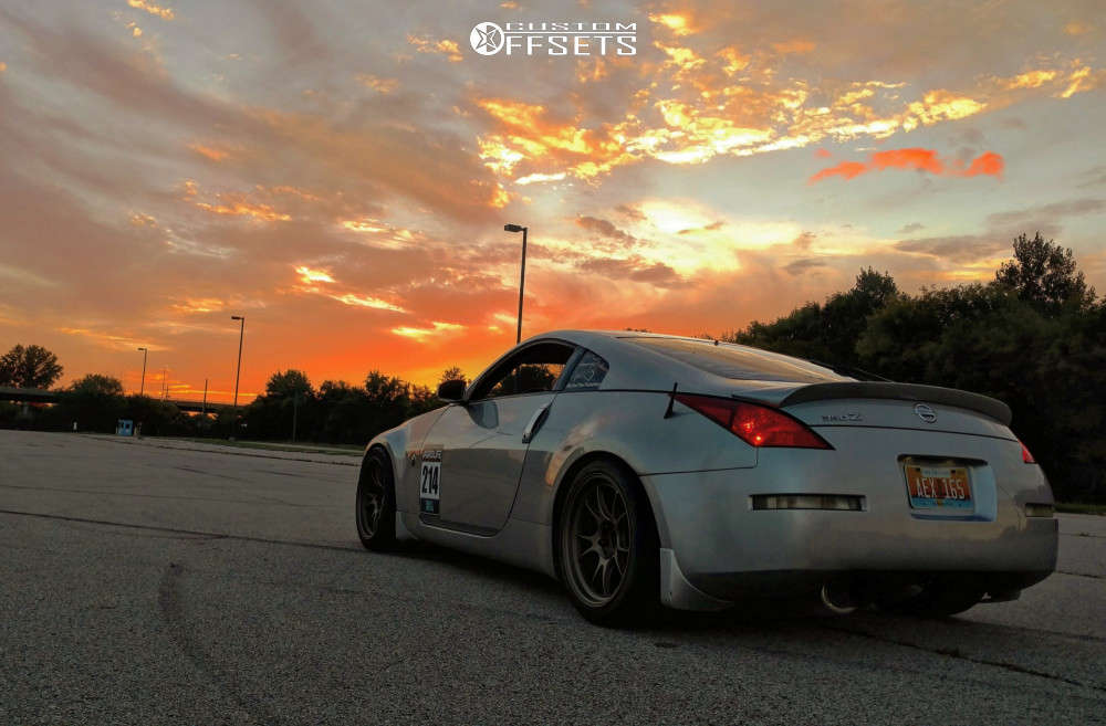 2003 Nissan 350Z with 18x10.5 15 Ambit Ff4 and 275/35R18 Federal 595 Rs ...