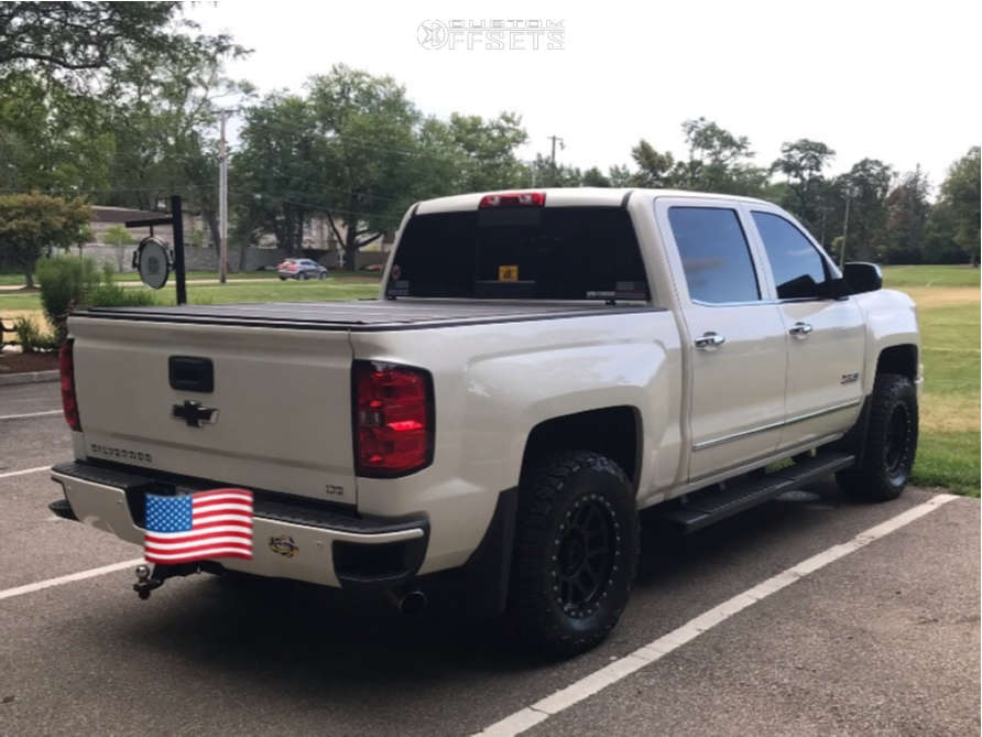 2015 Chevrolet Silverado 1500 with 18x9 -12 Method Mesh and 33/12.5R18 ...