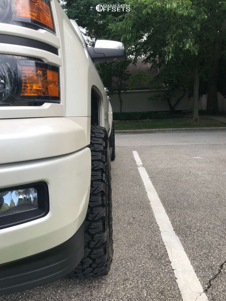 2015 Chevrolet Silverado 1500 with 18x9 -12 Method Mesh and 33/12.5R18 ...