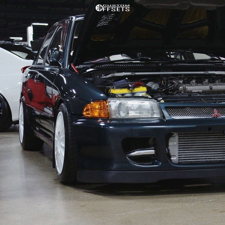 1992 Mitsubishi Lancer with 16x8 25 OZ Racing Superturismo Lm and 205 ...