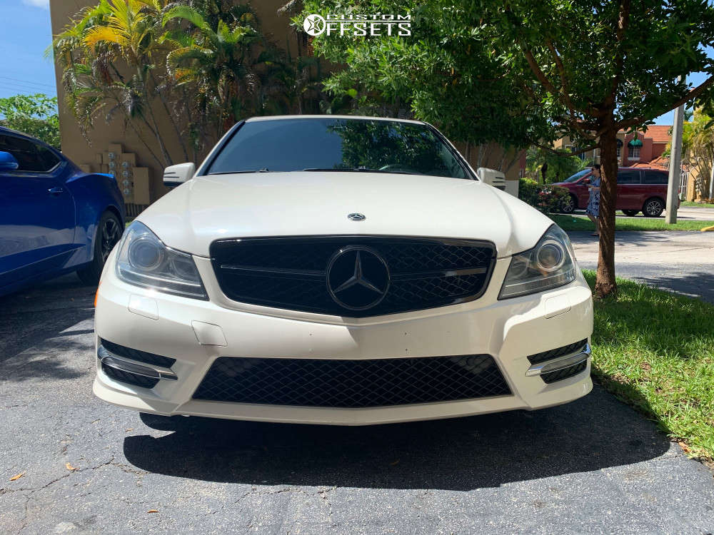 2013 Mercedes-Benz C300 with 19x8.5 35 Rotiform Rse and 235/35R19 Ohtsu ...