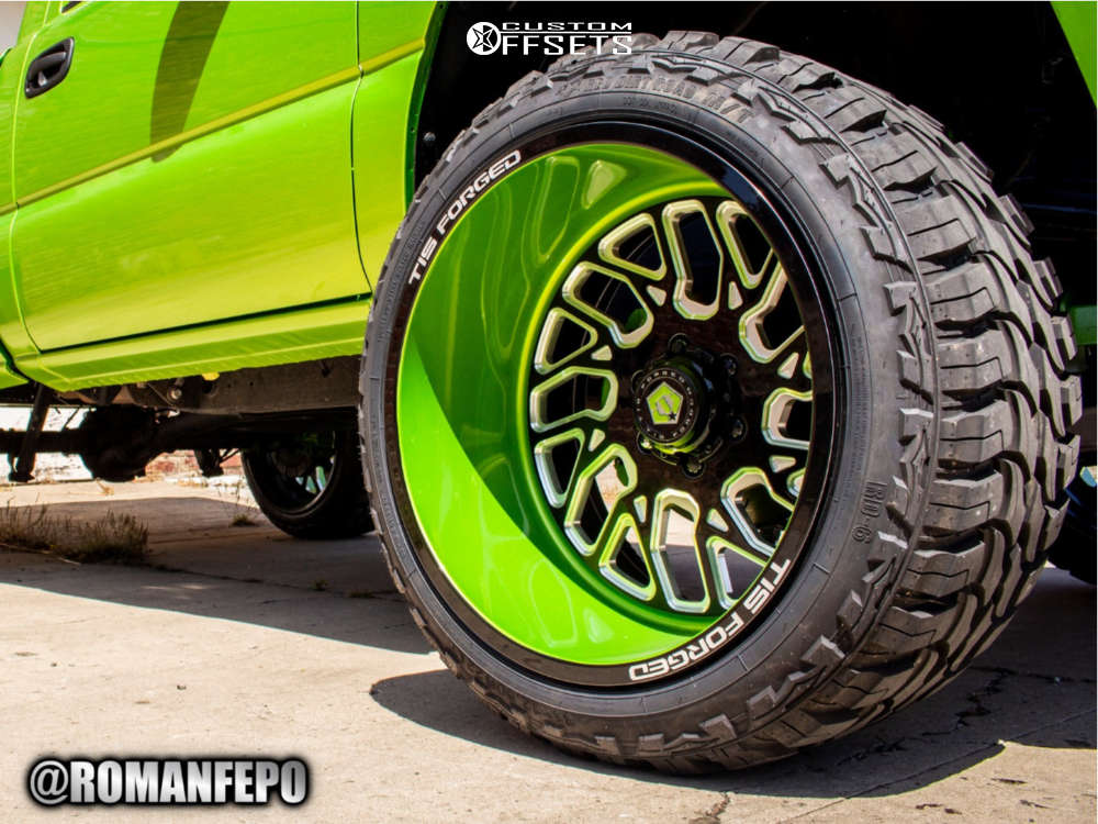 2001 Chevrolet Silverado 1500 with 22x14 -76 TIS Forged F51bm1 and 33/ ...