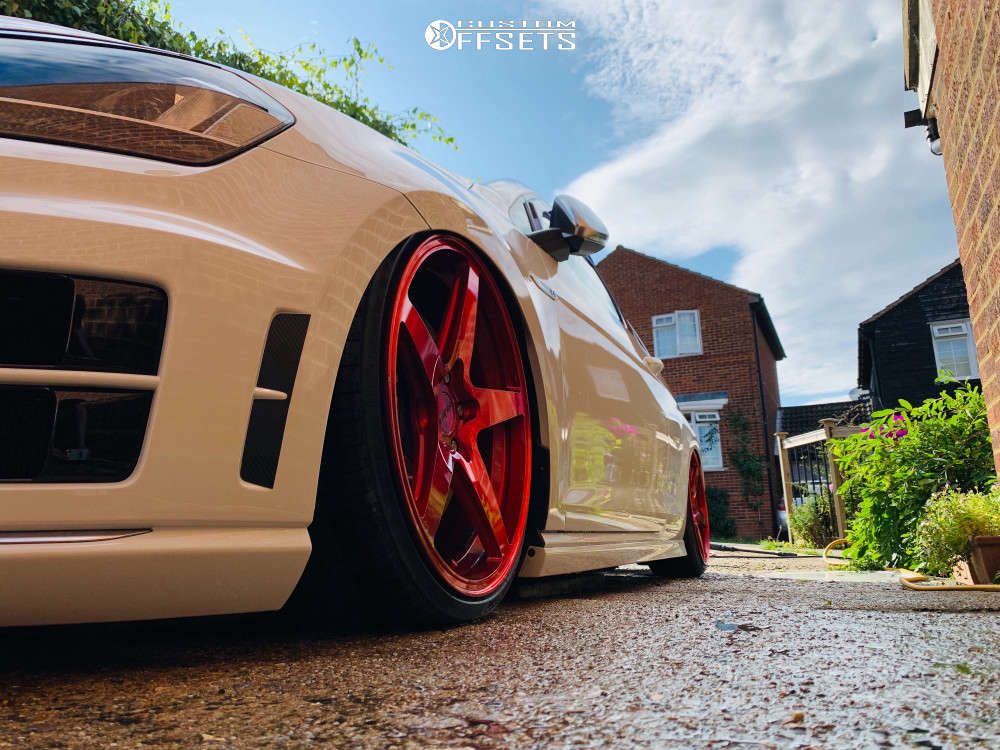 2015 Volkswagen Golf R with 19x8.5 45 Rotiform Wgr and 215/35R19 Zeta ...