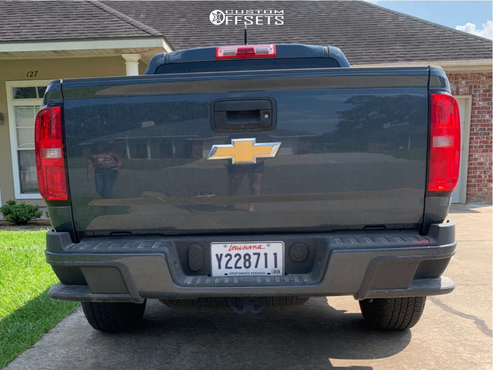2019 Chevrolet Colorado with 16x8 0 Moto Metal MO970 and 265/60R16 ...